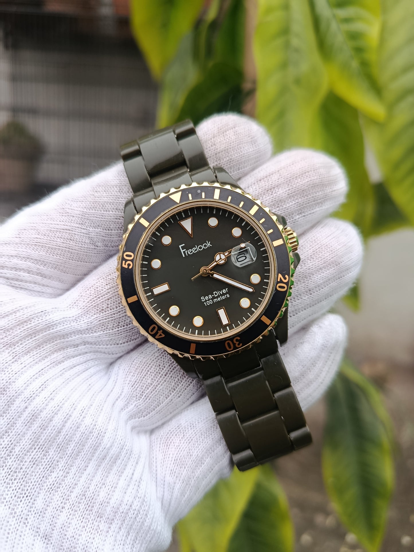 Freelook Sea-Diver Watch – Dark Khaki – ZWC & Co.