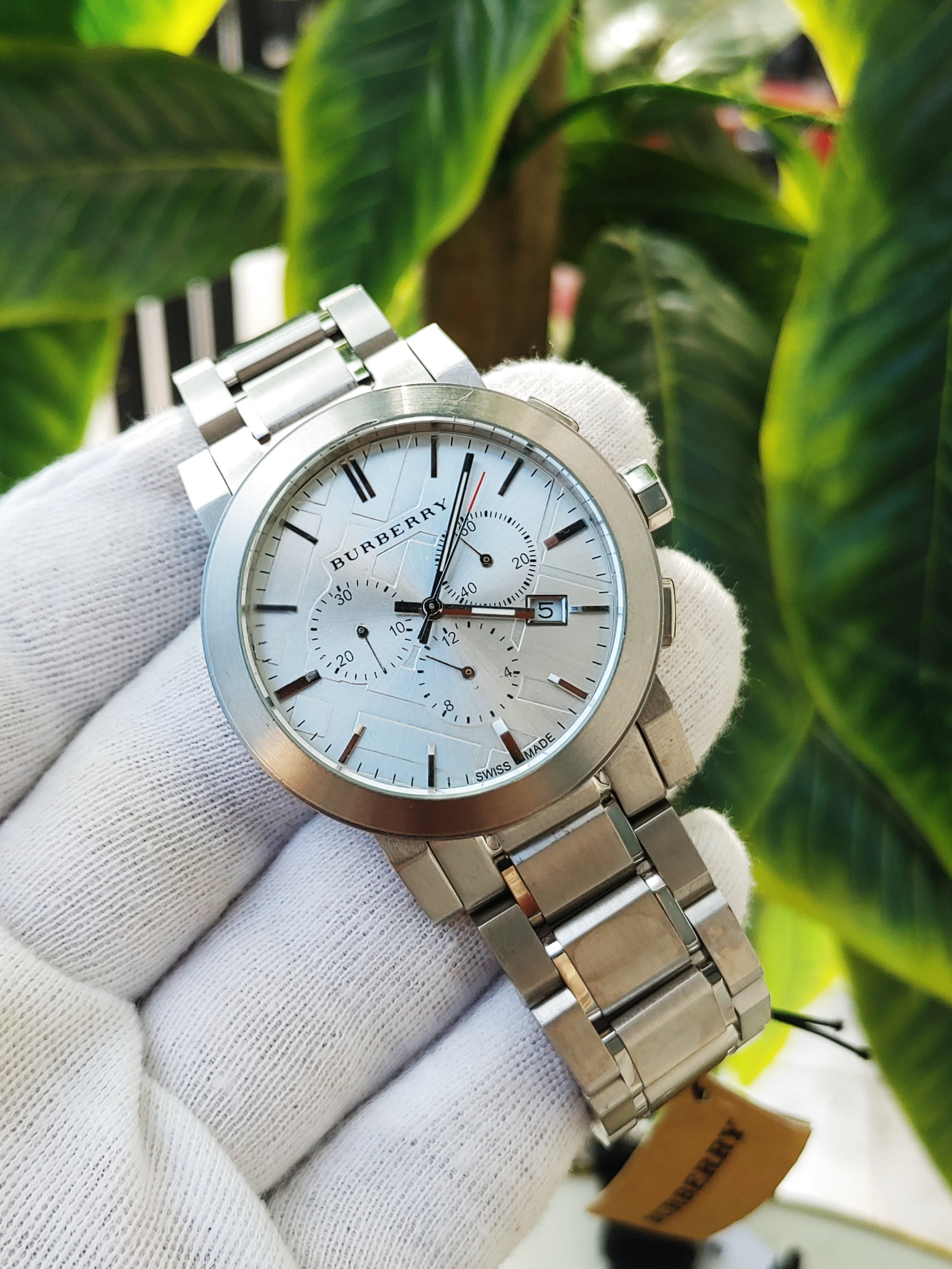 Burberry BU9350 Swiss Quartz Chornograph Watch For Men – ZWC & Co.